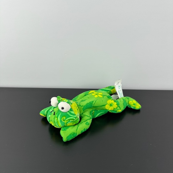 Russ Berrie | Toys | Russ Berrie Rare Floaties Frog 6 Green Yellow ...